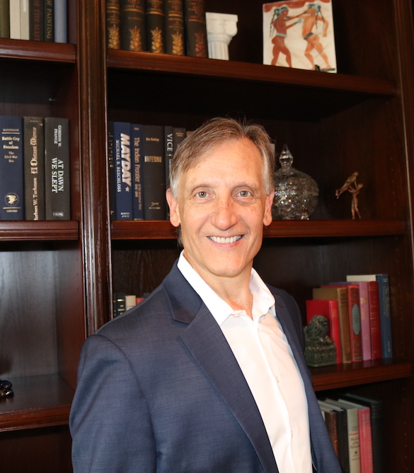 Gus Pappas will be Bellaire's next Mayor.